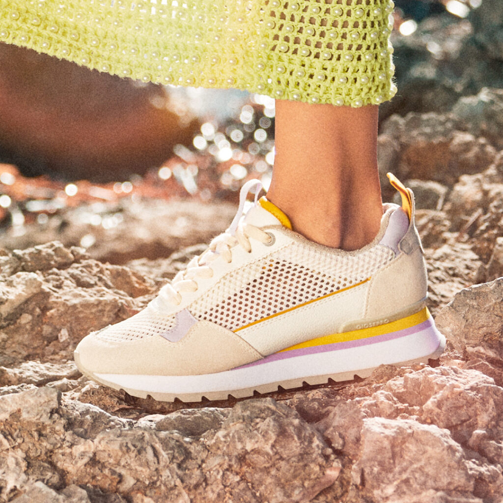 Las zapatillas de moda de mujer que son tendencia este 2023