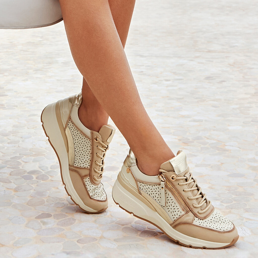 Las zapatillas de moda de mujer que son tendencia este 2023